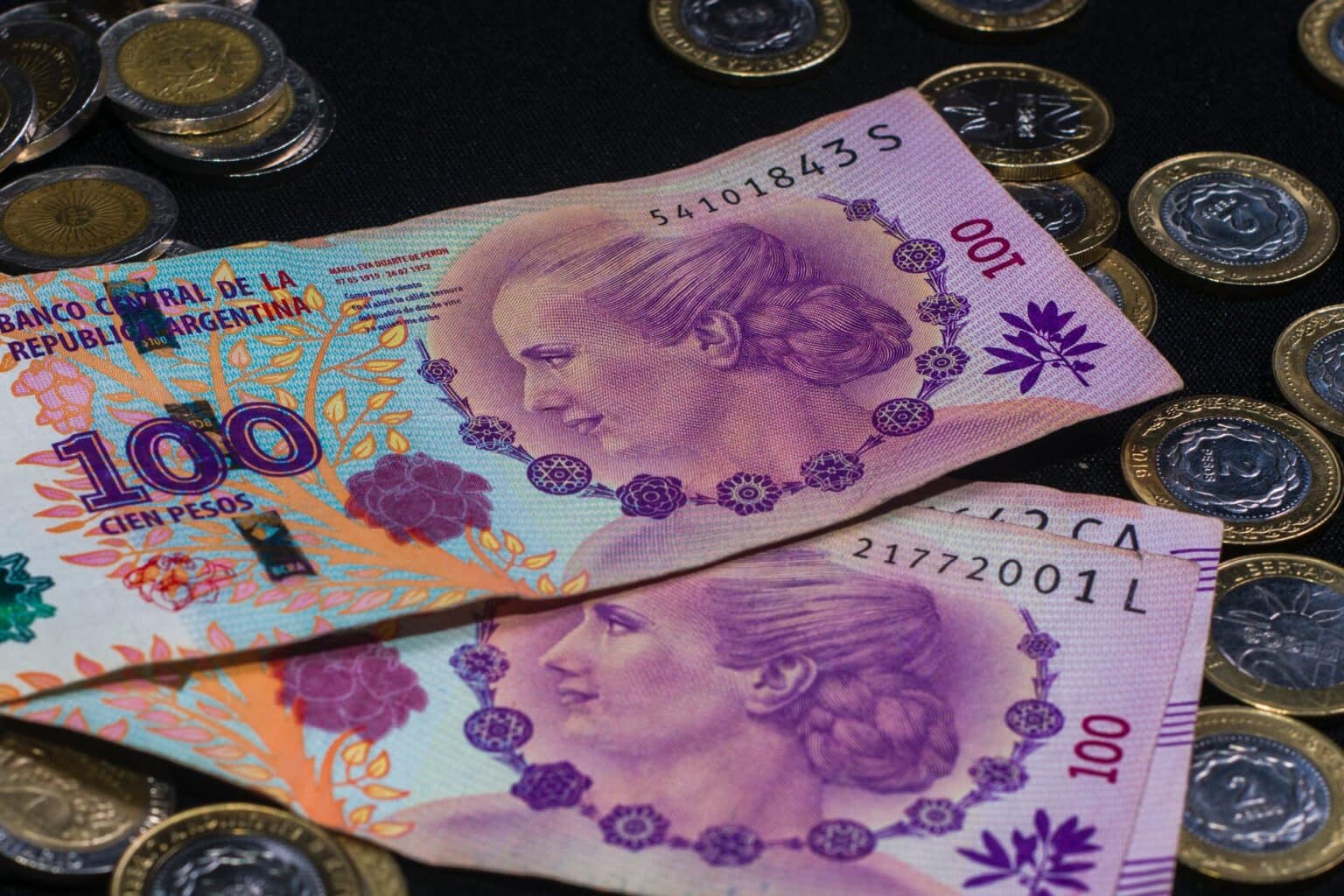 The 19 Most Beautiful World Currencies [2025 Update] | Remitly