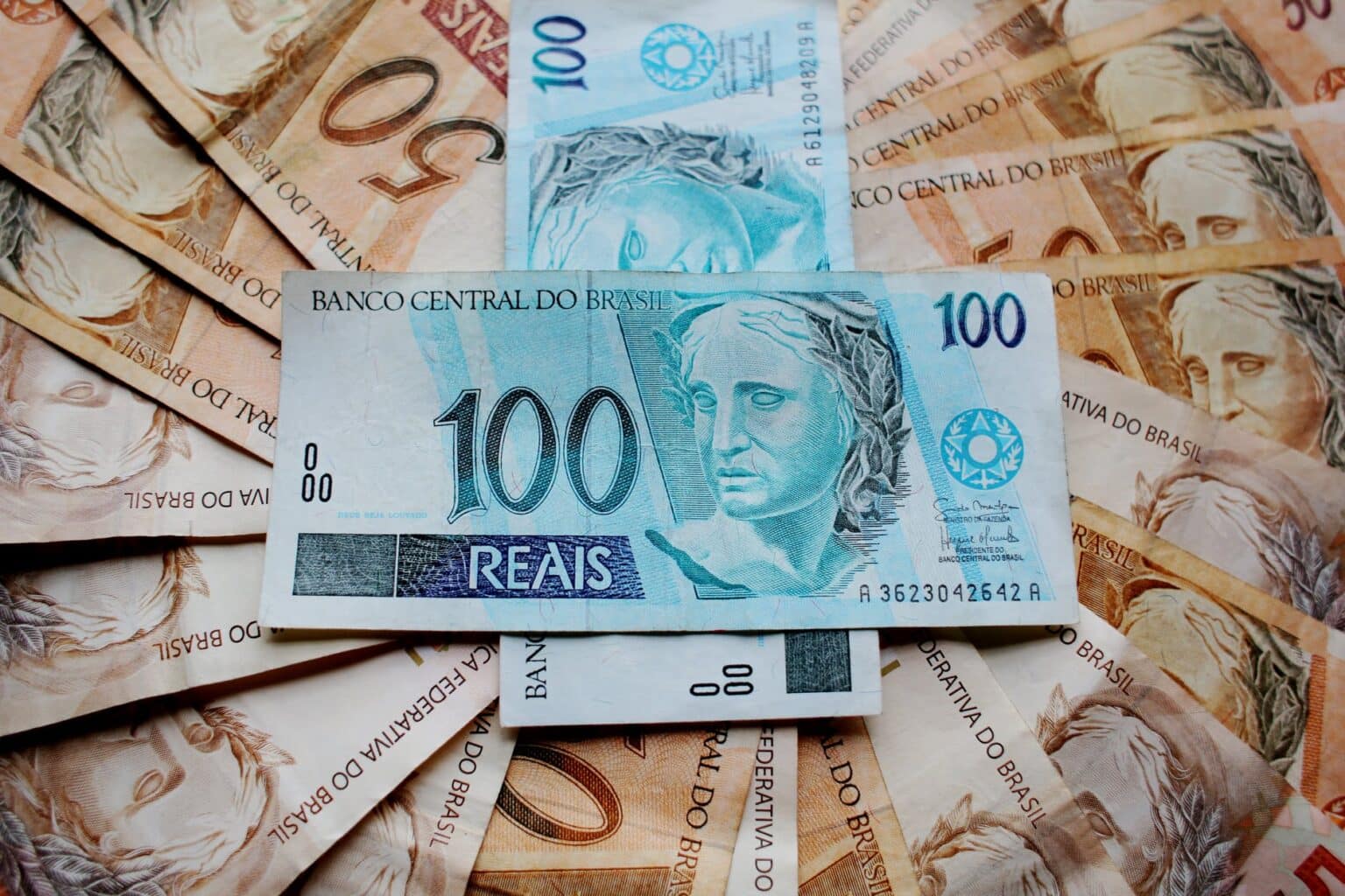 The 19 Most Beautiful World Currencies [2025 Update] | Remitly