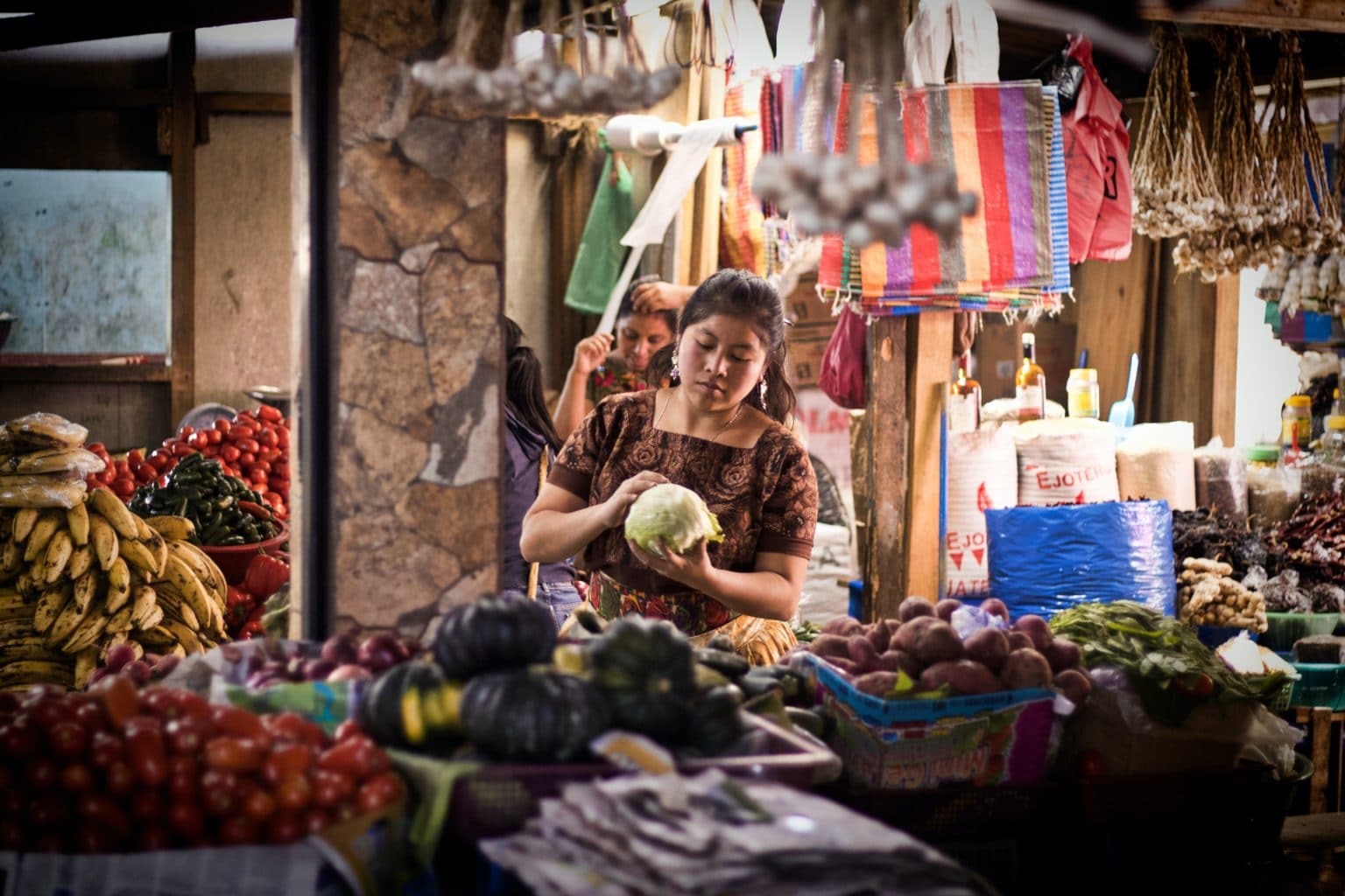 Guatemalan Immigration to the U.S.: History & Today | Remitly