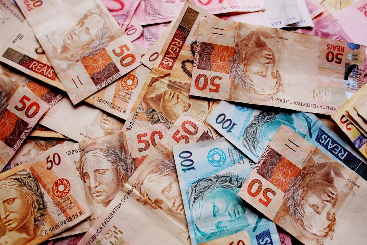 How to Send Money Safely to Itaú Unibanco in Brazil in 5 Easy Steps