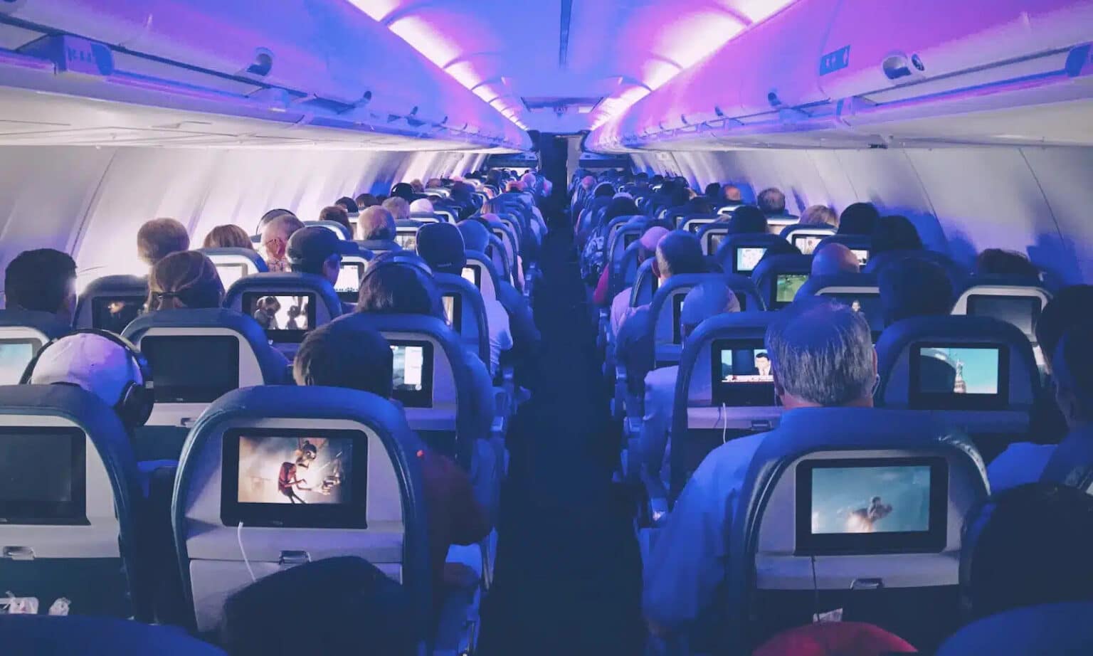 11 Tips and Tricks to Find Cheap International Flight Deals