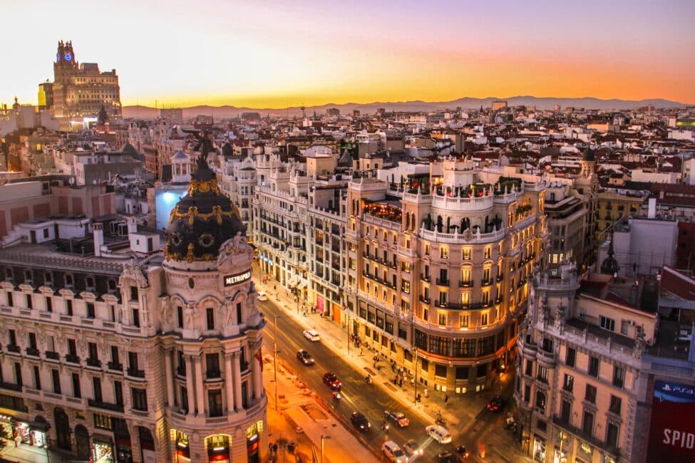 Cost of Living in Spain for UK Expats: A Complete Guide | Remitly
