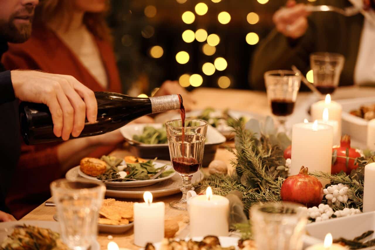 Exploring Noche Buena Celebrations Across the Globe | Remitly