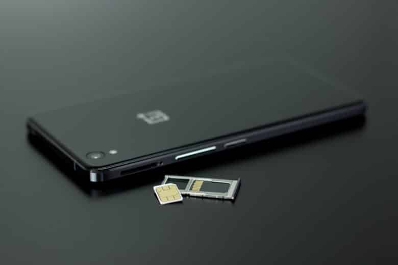 What is an International SIM Card? - Beyond Borders
