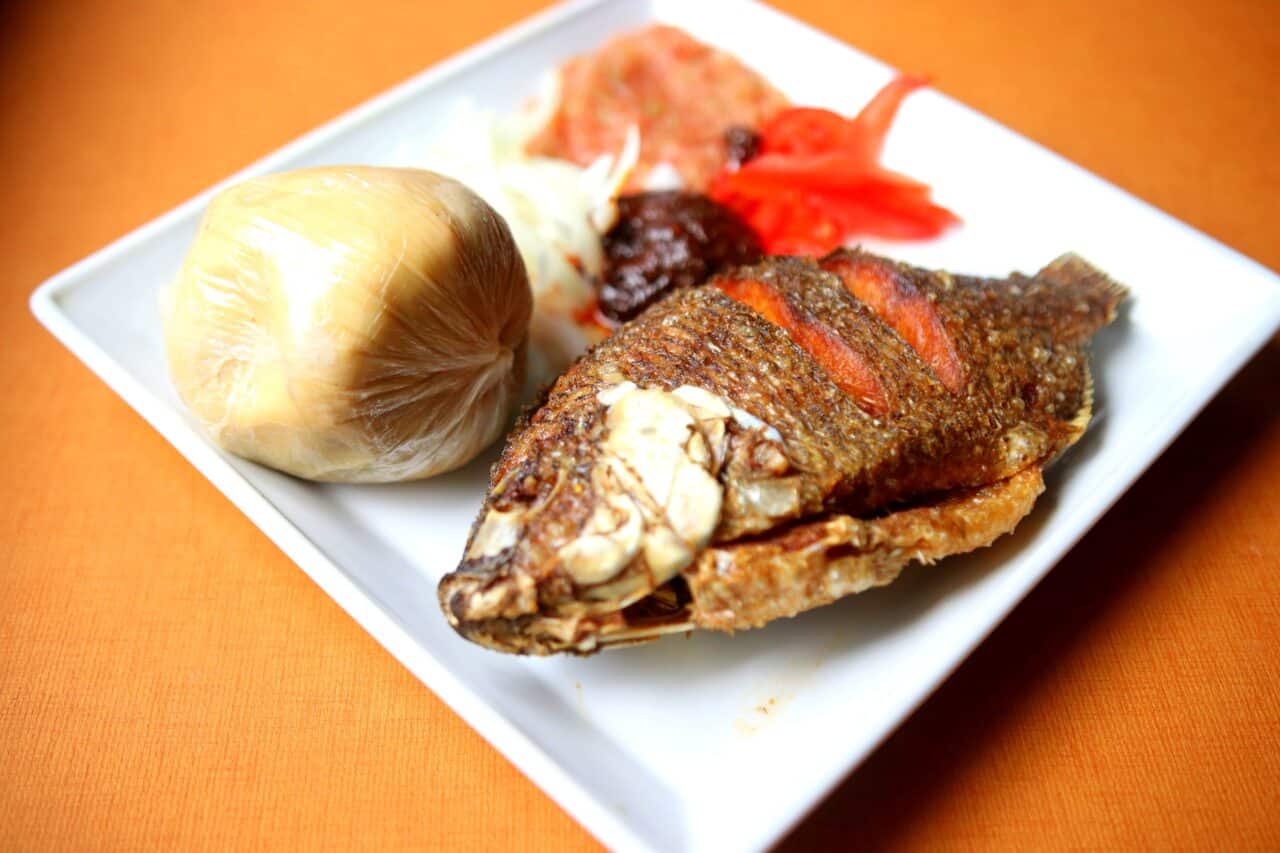 12 Delicious Dishes to Introduce You to Traditional Ghanaian Food ...