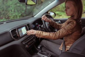 Right-Hand Drive Countries: A Guide For UK Travellers | Remitly