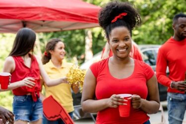 A Beginner's Guide to American Tailgating | Remitly