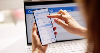 Bank Transfer vs. Wire Transfer: Pros, Cons, and Key Differences | Remitly