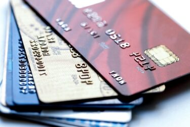 Credit Card Size Facts: Standard Measurements and Why They Matter | Remitly