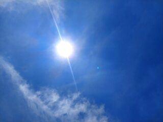 Lahaina Noon Explained: Hawaii’s Rare “Zero Shadow” Phenomenon | Remitly